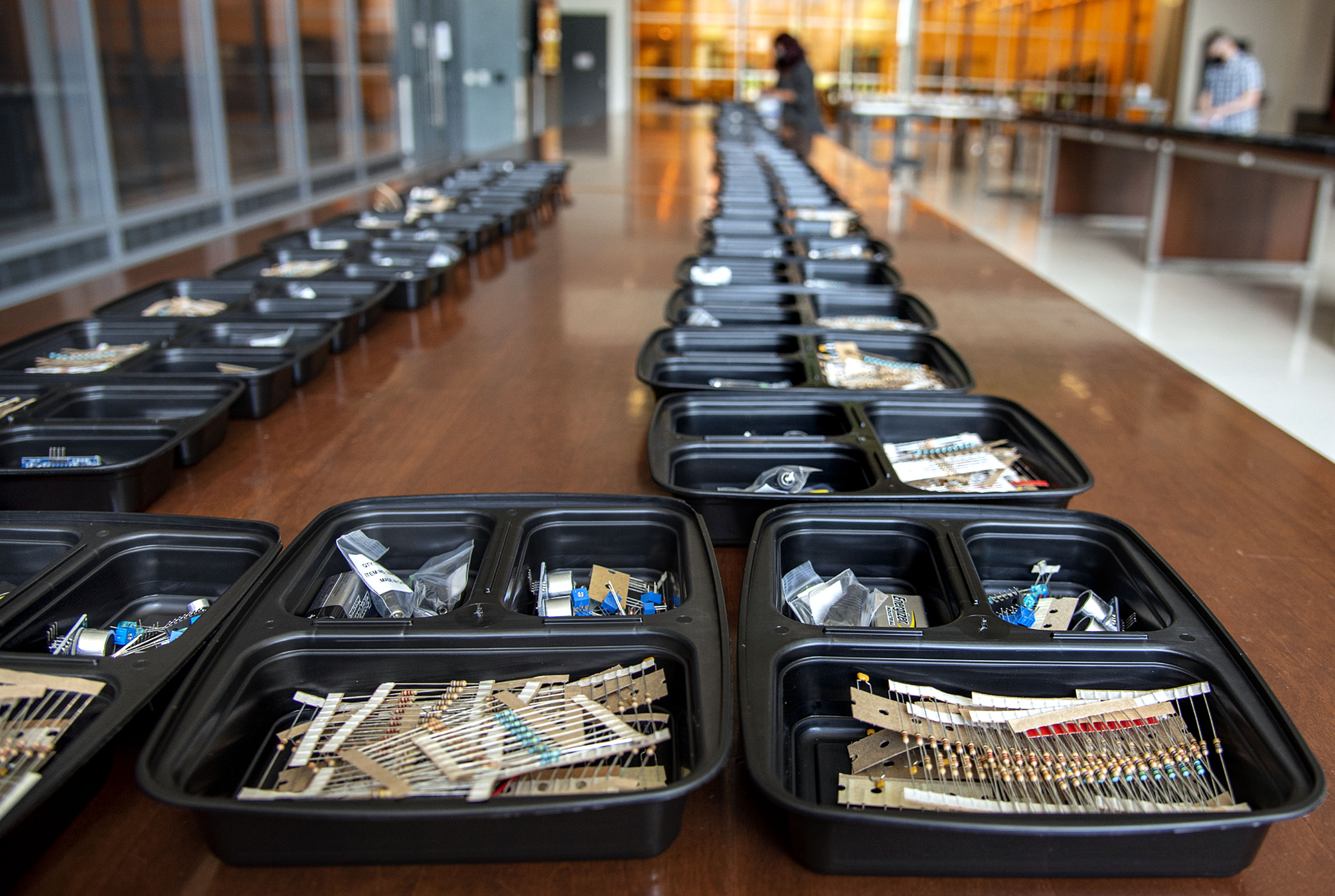 Illinois ECE Sending Lab Kits Worldwide to Support Remote Learning ...