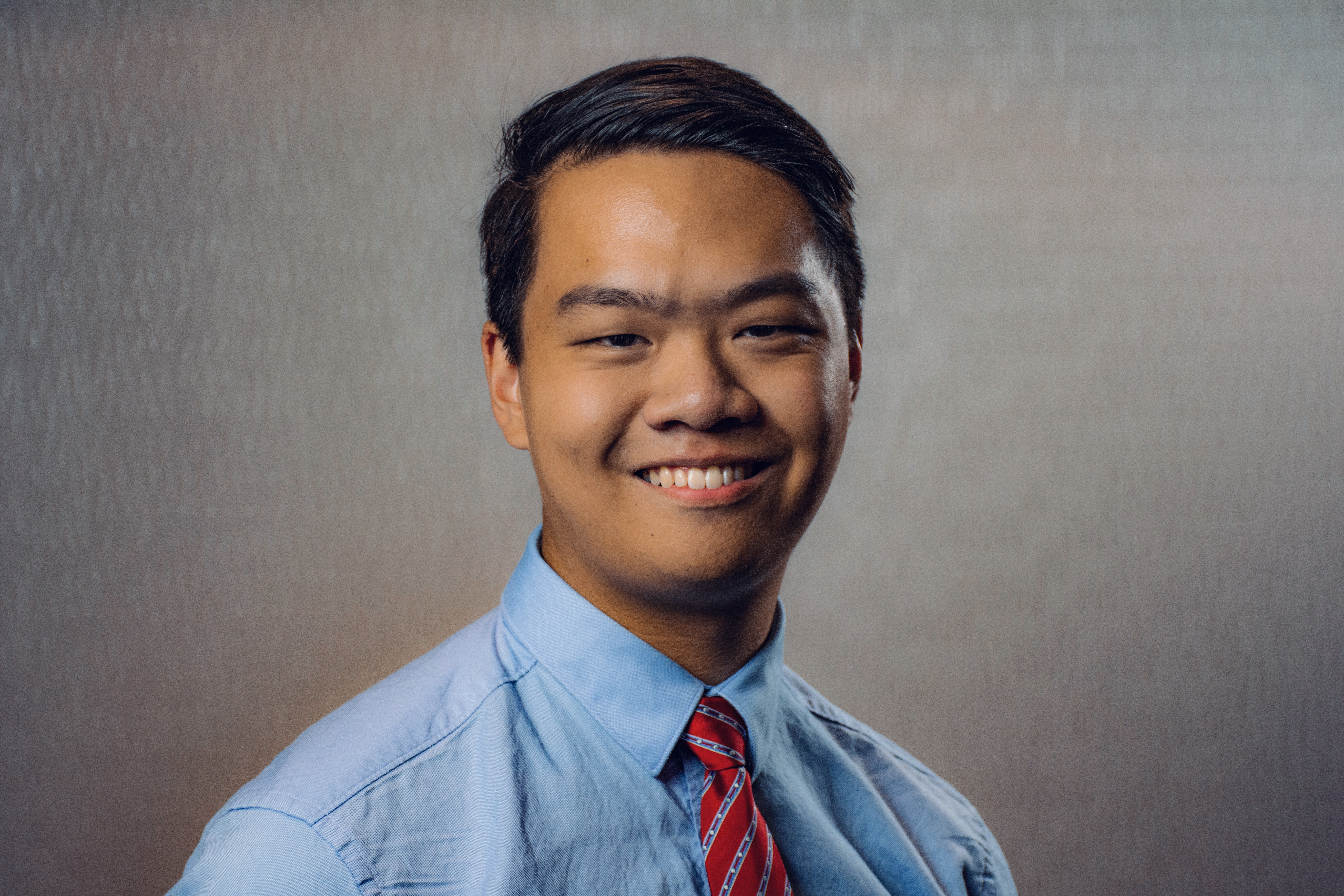 Thomas Ng | Electrical & Computer Engineering | Illinois