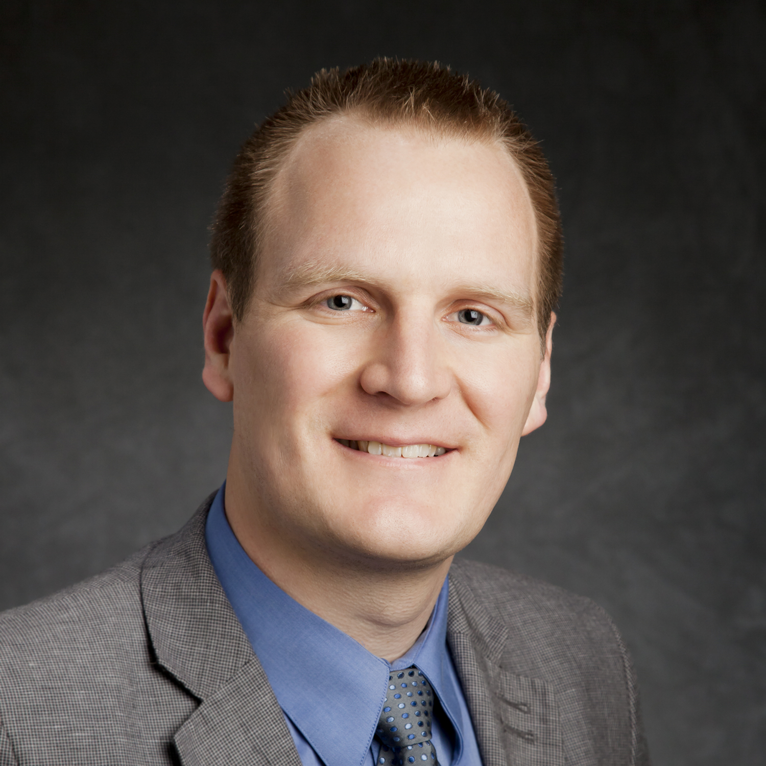 2016 College of Engineering Faculty Awards | Electrical & Computer Engineering | Illinois