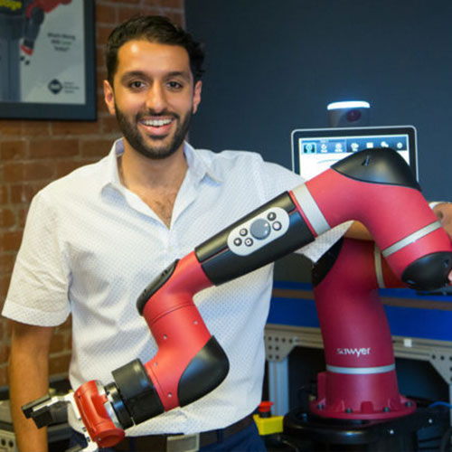 ECE alumnus is pioneering the next generation of industrial robotics ...